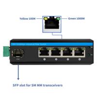 China Mini 5-Port Gigabit Industrial Fiber SFP Switch Unmanaged DIN Rail DC12V for sale