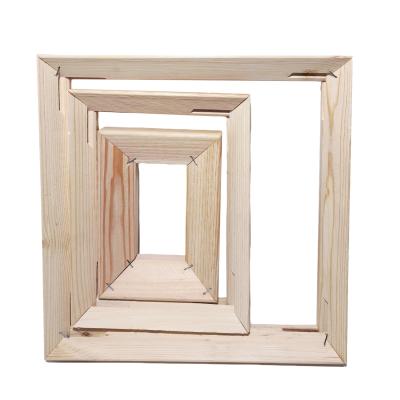 China Pine Wood Canvas Stretcher Frames , Acrylic Painting Stretcher Bars Precision Cut for sale