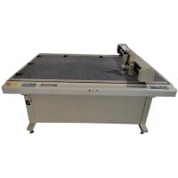 China Flatbed Garment Cutting Machine with 1500*900mm Cutting Area Pneumatic Fixation Technology and Integrated Floating Pressure Foot for sale