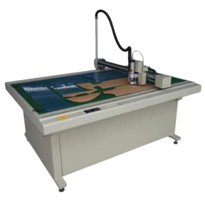 China 6mm Thickness PVC Board Cutting Machine with 1500x900mm Cutting Scope and 500-1800mm/s Speed for Garment Templates for sale