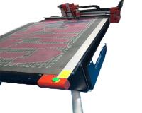 China CNC Digital Cutting Machine with 2500x1600mm Cutting Scope for Single Ply Fabric and Automatic Material Feeding for sale