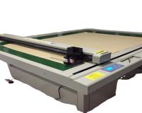 China Automatic Flatbed Digital Cutter with 1500*1200mm Cutting Scope and HP45 Ink Box for Pattern Cutting for sale