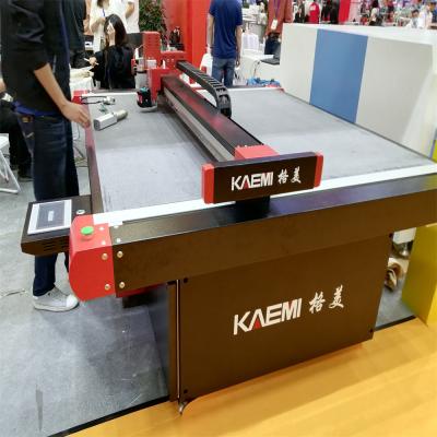 China 2500x1800mm CNC Fabric Cutting Machine with ≤35mm Thickness and 100-1200mm/s Speed Digital Fabric Cutter for sale