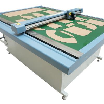 China Inkjet Printer Flatbed Cutter Plotter with ≤3mm Cutting Thickness 1500x900mm Print Dimension and HP45 Universal Ink for sale