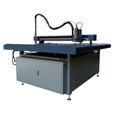 China 1500x900mm Cutting Scope Template Cutter Machine with Pneumatic Fixation and 500-1800mm/s Speed for sale