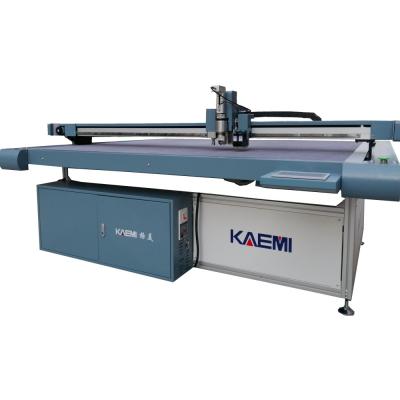 China 2500*1800mm Cutting Scope CNC Digital Cutting Machine with Tungsten Steel Blade and Automatic Fabric Feeder for sale