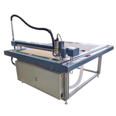China Auto Data Recovery System 1800x1200mm Cutting Scope All-Aluminum Profile Fuselage Template Cutter Machine for Garment Cutting for sale