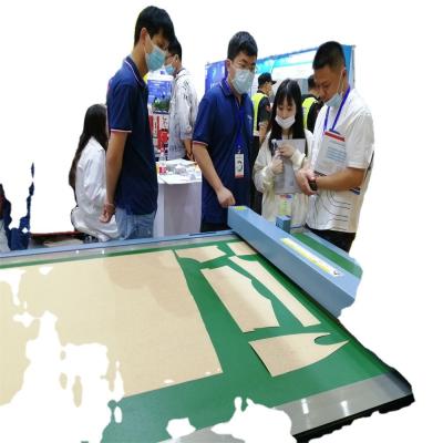 China Flatbed Inkjet Plotter 1510 with 1500x1000mm Print Dimension HP45 Universal Ink and 3mm Cutting Thickness for sale