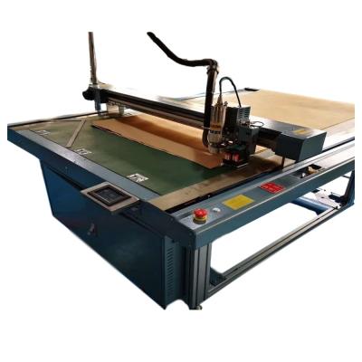China Flatbed Cutter Plotter with 1500x900mm Cutting Scope HP45 Ink Box and 412 KG Weight for Precision Cutting for sale