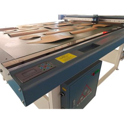 China Flatbed Cutter Plotter with 1200mm/s Cutting Speed HP45 Ink Box and 1200x900mm Cutting Scope for Paper Patterns for sale