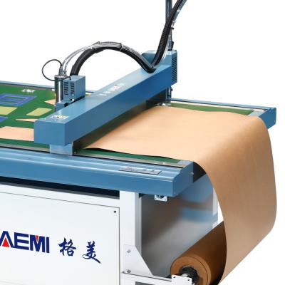 China 1800x1200mm Garment Template Cutter with 1.5mm-6.0mm Cutting Thickness and 500-1800mm/s Speed for Precision Sewing for sale