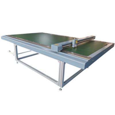 China KAEMI Series CNC Flatbed Cutting Plotter with 2 Years Warranty Aluminum Material and Vacuum Adsorption for Kraft Paper Pattern Cutting for sale