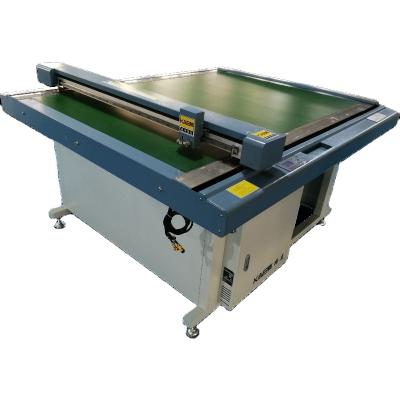 China Aluminum Material Flatbed Cutter Plotter for Garment and Bags Industry with Fast Speed and 1200mm/s Cutting for sale