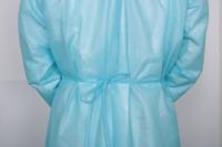China Chemical resistant surgical isolation gown disposable 2ply SPP lamination PE for sale