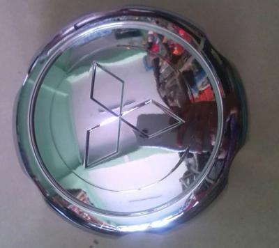 China Mitsubishi Pajero V32 Wheel Cover Car Body Spare Parts Wheel Hub Cover for sale