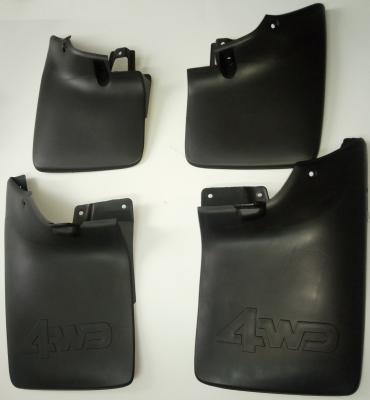 China Nissan Pickup D22 RICH P27-4WD 4 Wheel Drive Rubber Mud Flaps 63850-P3100 63851-P3100 93820-P3100 93821-P3100 for sale