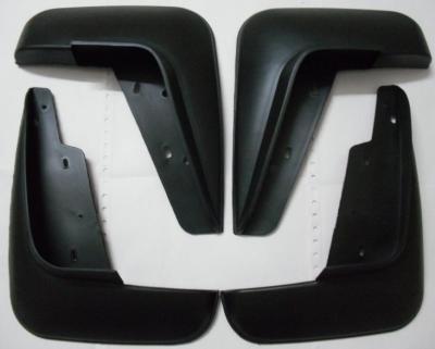 China Custom Nissan Tiida Rubber Car Mud Flaps Automotive Body Spare Parts for sale