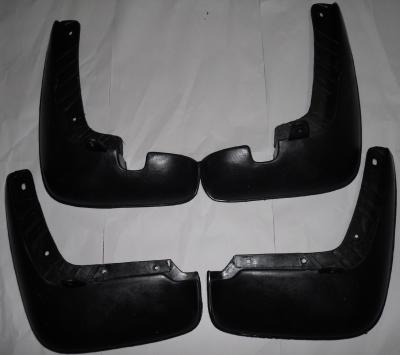 China Aftermarket Rubber Car Mud Flaps For Nissan Bluebird U13 Complete Set Replacement for sale