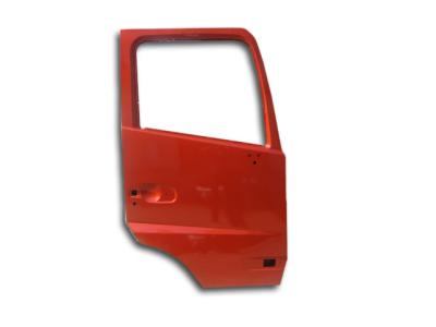 China Metal Dongfeng Tianlong Truck Steering Cabins Replacement Part Truck Door for sale
