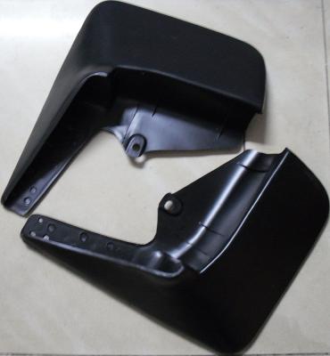 China Auto Rubber Mud Flaps For Toyota Hiace RZH104 RZH105 Jinbei Body Parts Replacement for sale