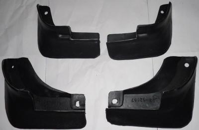China Automotive Toyota Crown 1997 - JZS155 3.0L Body Rubber Parts Of Mud Guards for sale