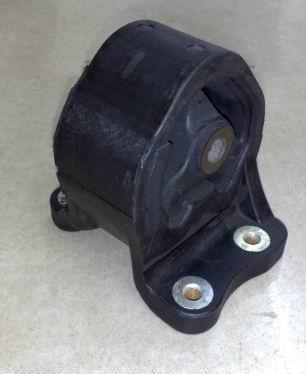 China Professional Honda CRV 2001-2002-2005 RD5 Car Body Spare Parts Rear Engine Mounting 50810-S7D-003 for sale