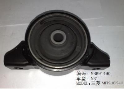 China Rear Mitsubishi Space Wagon 1991 - 1998 N31 Grandis Savrin Car Spare Engine Mount MB691490 for sale