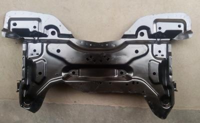 China Automotive Metal Front Car Crossmember Replacement For Nissan Tiida 5 Doors for sale