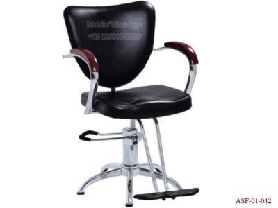China Black Leather Hair Styling Chair for Salon Use 110kg Capacity for sale