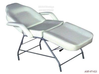 China ASF-07-021 Electric Massage Bed White Leather Multifunctional Spa Furniture 200kg Capacity for sale