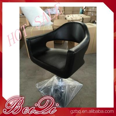 China Professional Barber Chair for Salon Styling Durable Hydraulic Lift 360 Rotation Black for sale