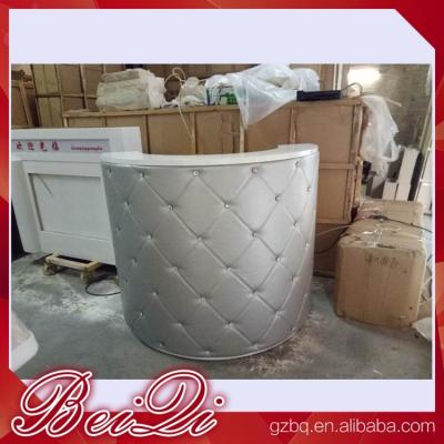 China Vintage Leather Reception Desk Salon Counter Front Desk Beauty Salon Furniture for sale