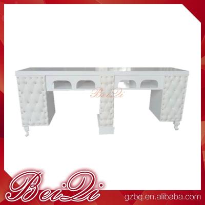 China Pedicure Manicure Nail Table with Polish Rack and Dust Catcher 110V for sale