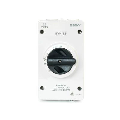 China IP66 DC Isolator Switch PV 1000V 32A 4 Pole Main Switches Outdoor Waterproof for sale