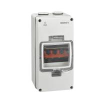 China 600V 16A DC Circuit Breaker In IP65 PC Enclosure For Solar PV Protection for sale