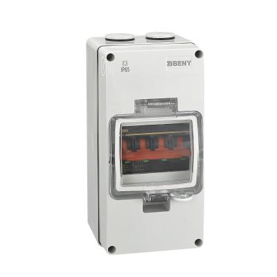 China 600V 16A DC Circuit Breaker In IP65 PC Enclosure For Solar PV Protection for sale