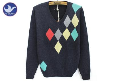 China Argyle Men's V Neck Cable Knit Jumper , Long Sleeve Jumper Mens Diamond Intarsia for sale