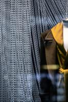 China Aluminium Chain Fly Screen with 60% Open Area and 1.2mm Wire Diameter for Reusable Insect Protection for sale