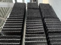 China 400x200x8-16mm Hot Rolled Technical Steel Structure Heavy Duty I Beams Grade Q235 for Bridges and Heavy Machinery for sale