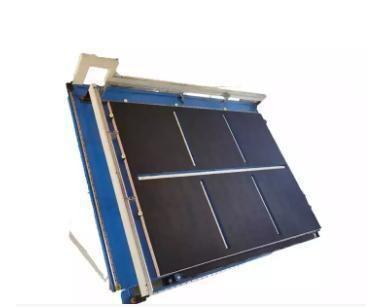 China Multi-Function Manual Glass Blanking Machine Air Floating Table 2 Break Bars for sale
