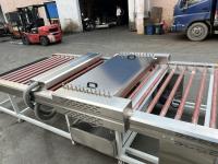 China Flat Glass Horizontal Washing Machine 1550mm Max Width 3-12mm Thickness Customizable Voltage for sale