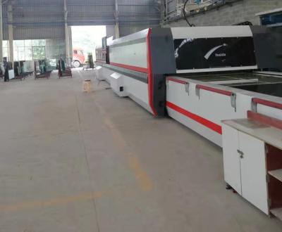 China Glass Tempering Furnace 200x350mm Min Size Flat Curved Glass Tempering Machine 4-19mm for sale
