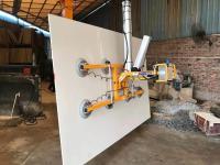 China 600kg Lifting Weight Glass Lifting Machine with Automatic Glass Manipulator for sale