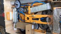 China One Year After-sales Service Vertical Automatic Glass Lifting Machine with 6 Sucker for sale