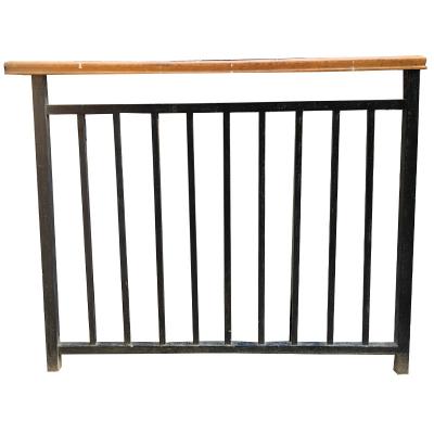 China Residential Outdoor Decor Wrought Iron Porch Railing Stair Fence OEM for sale
