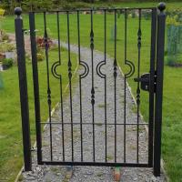 China Hand Forged Wrought Iron Guardrail Customized Services Available for sale