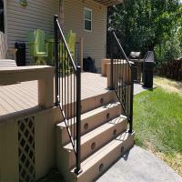 China Chinese Modern Pattern Black Quare Post Side Mounted Aluminum Alloy Railing for sale