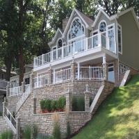 China Custom Aluminum Railing with Sanding Galvanized Surface Treatment for sale