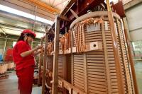 China On-Load Tap Changing Oil Immersed Power Transformer 0.5% Voltage Regulation Customizable for sale