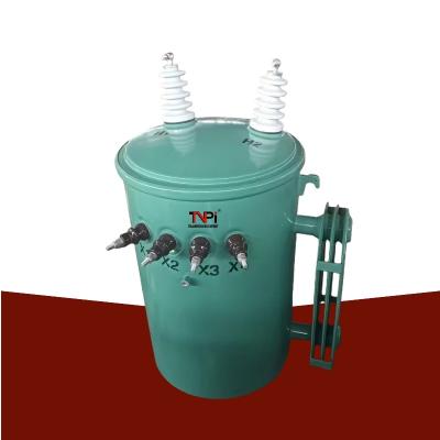 China Single Phase Variable Voltage Power Transformer 110V to 220V 11KV Output Oil Immersed for sale